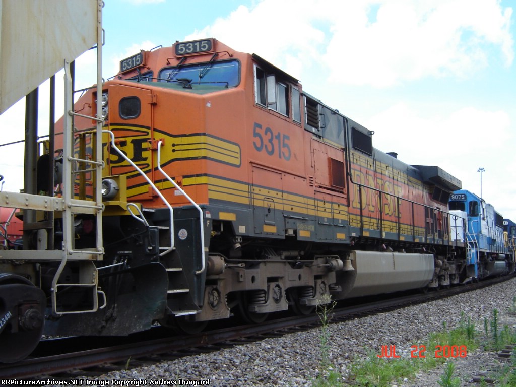 BNSF 5315 GE C44-9W July 22, 2008